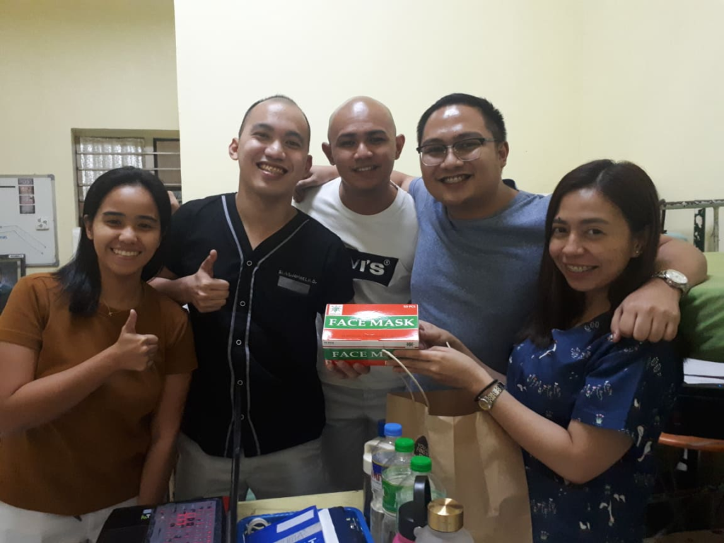 Filipino Citizen Volunteers Create Online Portal To Connect Communities ...