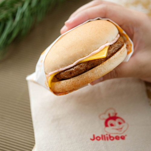 12 Jollibee Menu Items Under 350 Calories, For Cheat Days