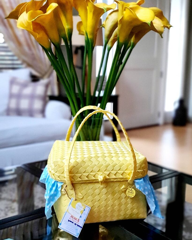 BJCY IG Shop Sells Stylish Tampipi Bags To Wear With Casual Outfits
