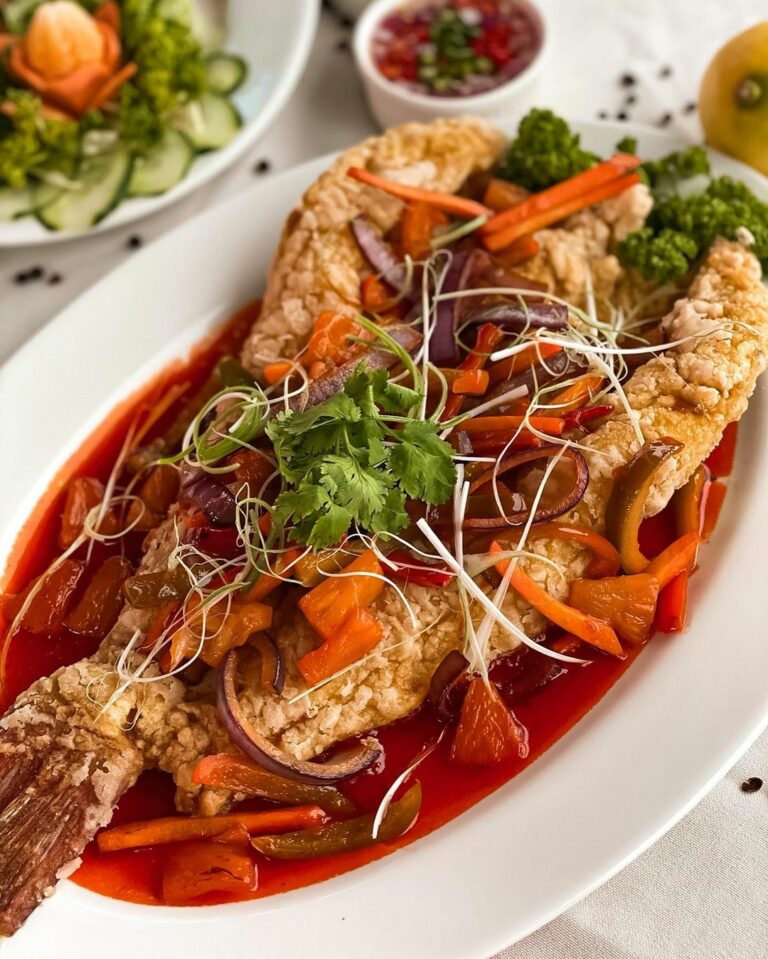 Tagalag Fishing Village In Valenzuela Has A Floating Bar & Restaurant