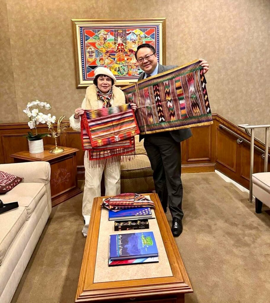 Designer Ann Ong Collaborates To Promote Pis Syabit In New York