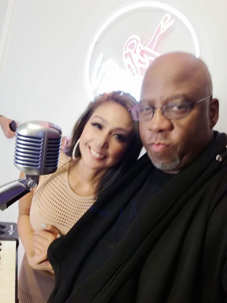 US Singer Keith Martin Found Dead In Quezon City Condominium