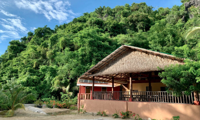 Borawan Beach: White-Sand & Rock Formations Just 5 Hours From Manila