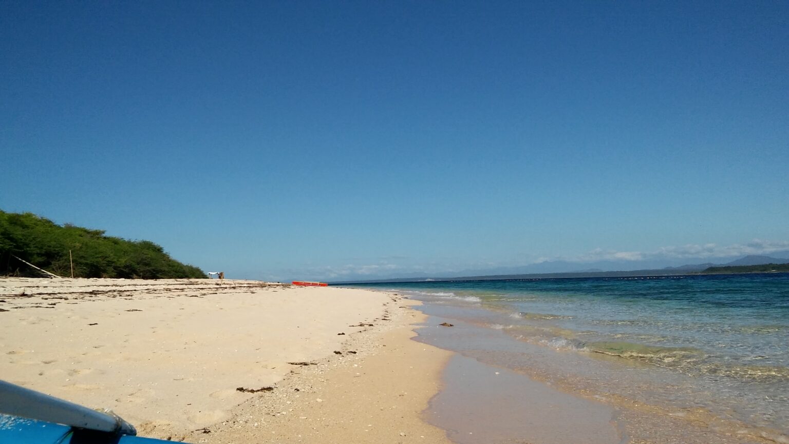 Badoc Island in Ilocos Norte Is An Uninhabited Island For Nature Lovers