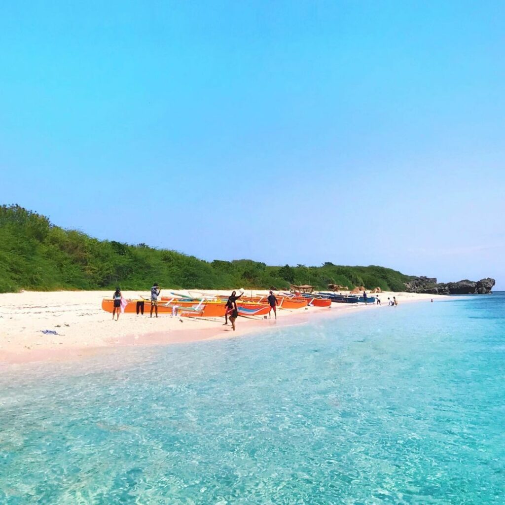 Badoc Island in Ilocos Norte Is An Uninhabited Island For Nature Lovers