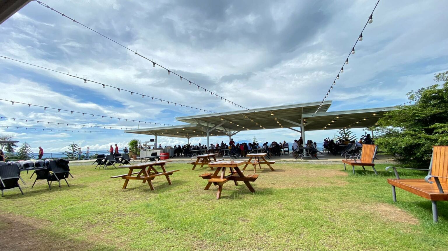 Tanay Highlands: Pet-Friendly Cafe, Resto, & Campsite With A View