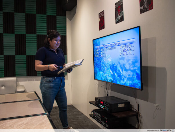 Limitless Barcade, Pasay Is A Huge 2-Level Arcade For Kids-At-Heart