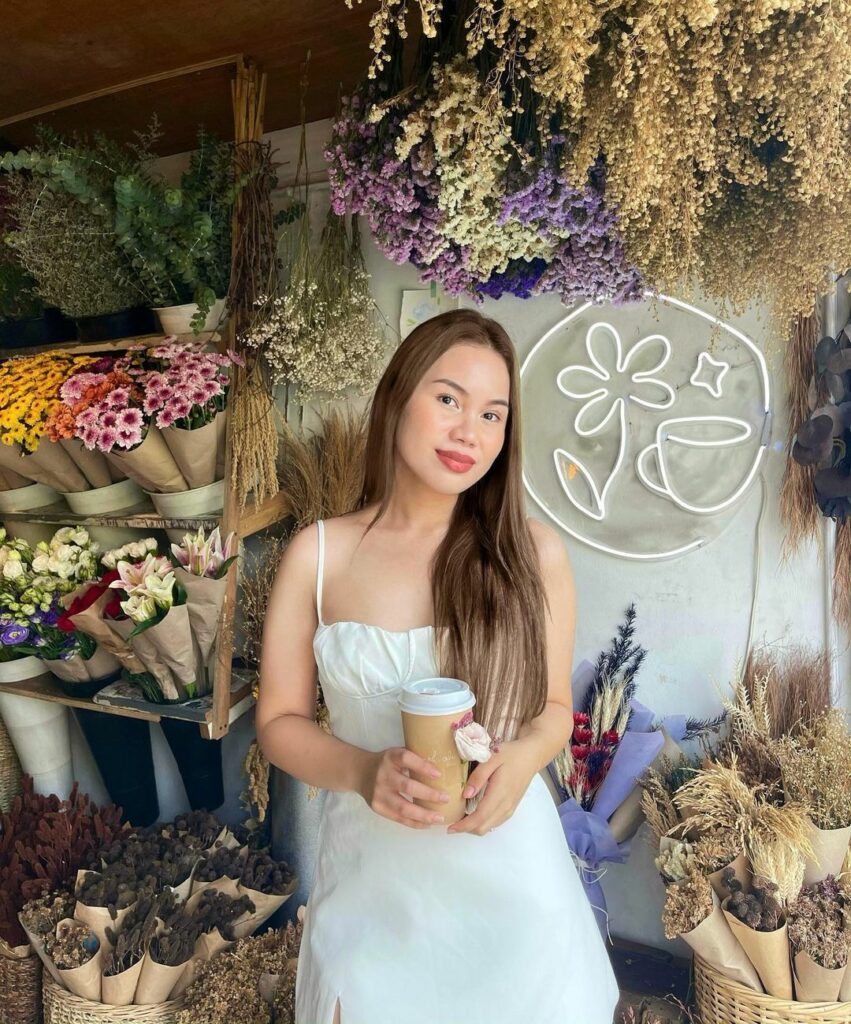 10 Flower-Themed Cafes & Restaurants in Metro Manila