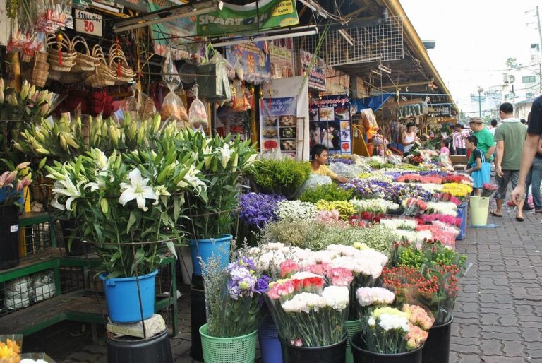 9 Metro Manila Markets For Food & Shopping On A Budget
