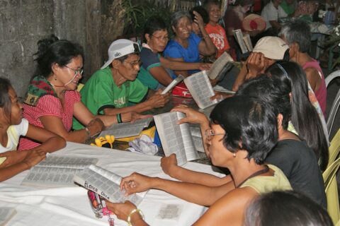 7 Holy Week Traditions That Filipinos Practice For Lent